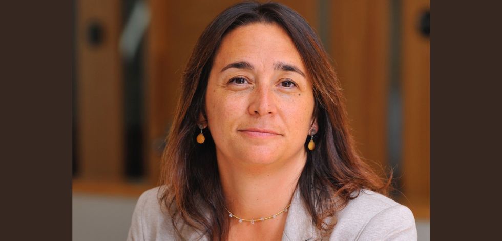 María José Naudon asumirá como nueva decana de la Escuela de Gobierno UAI