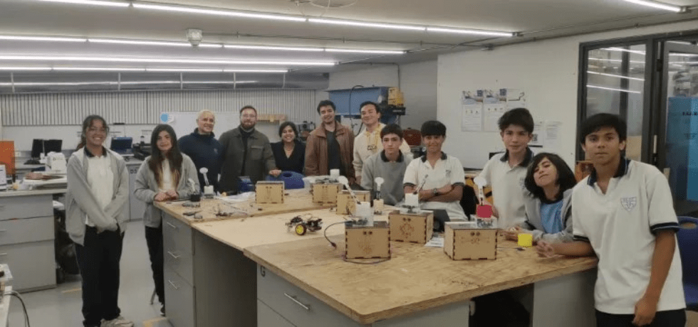 Fab Lab UAI celebra Arduino Day 2024